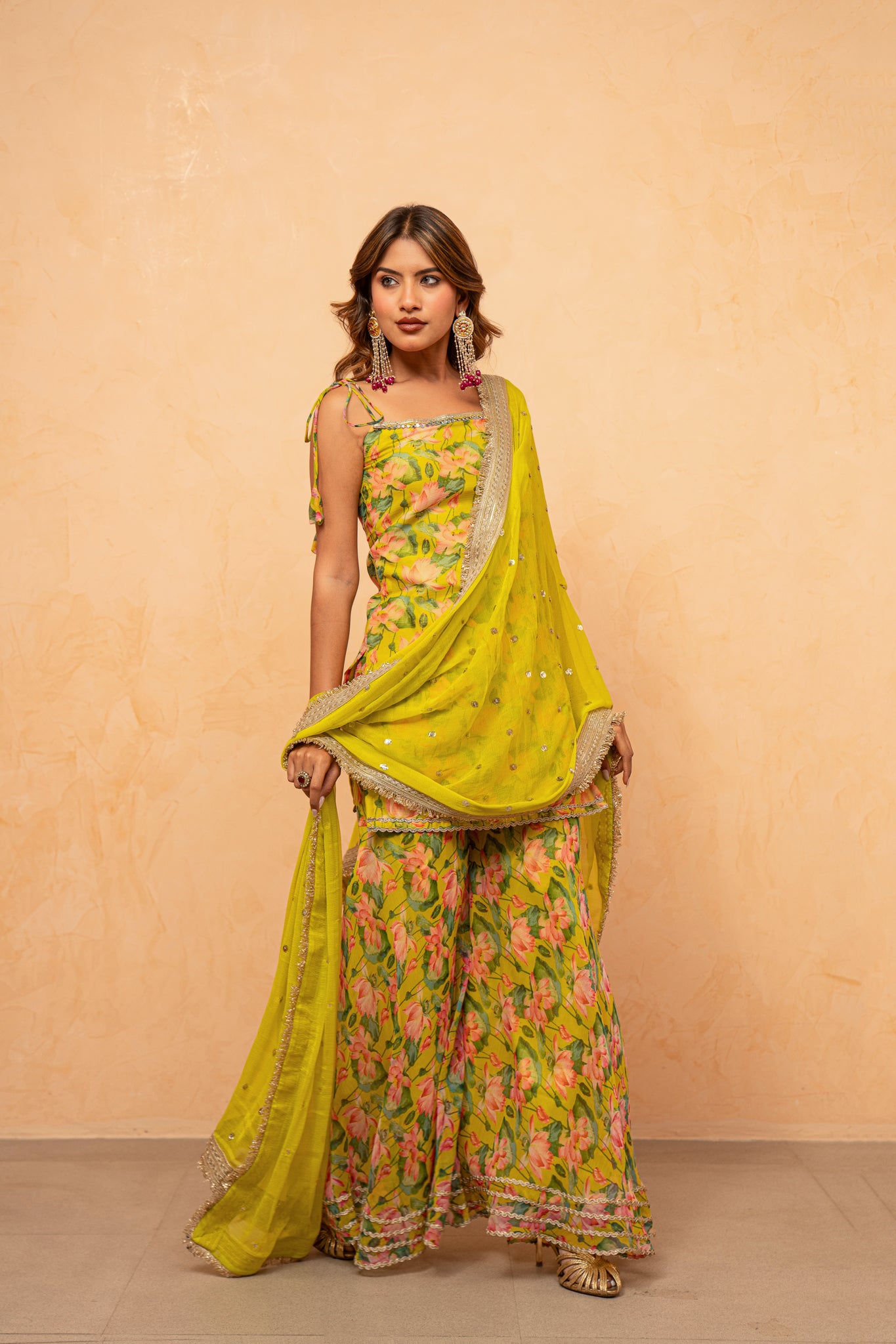 TAVISHI NEON FLORAL SHARARA SET – Deasha India